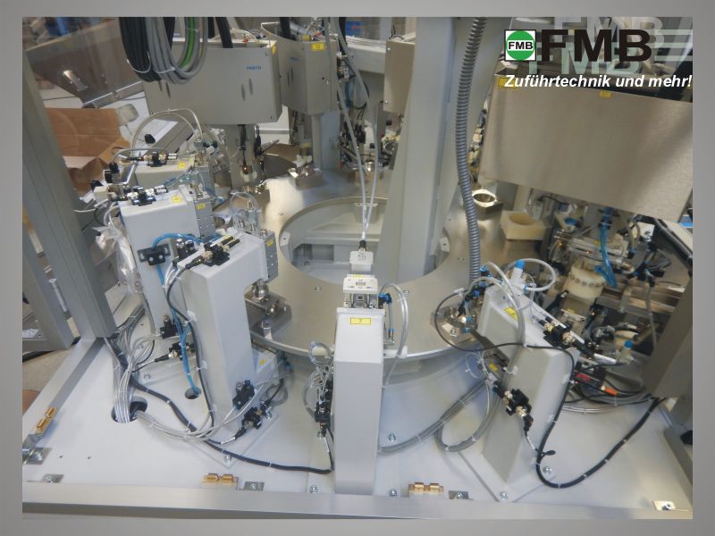 Assembly machine for bacterial and viral filters for respirators